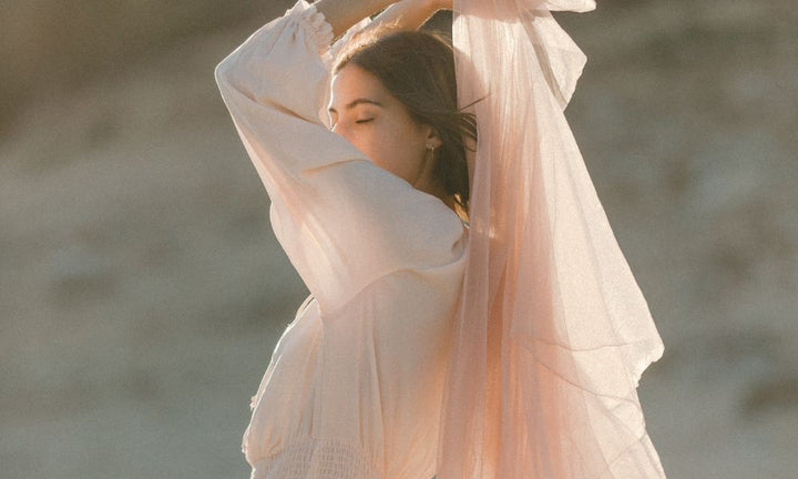 Sheer Cloth Material: What Are Its Uses and Benefits of Clothing? – Soneven