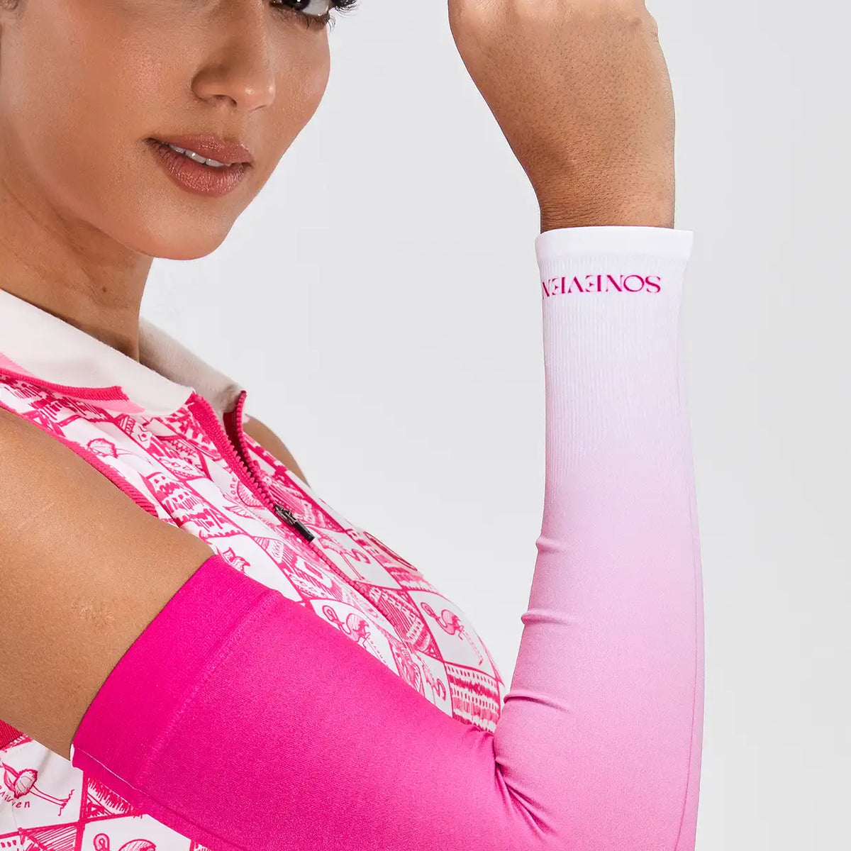 Women's Pink Ombre Stretch Golf Arm Sleeves | Soneven